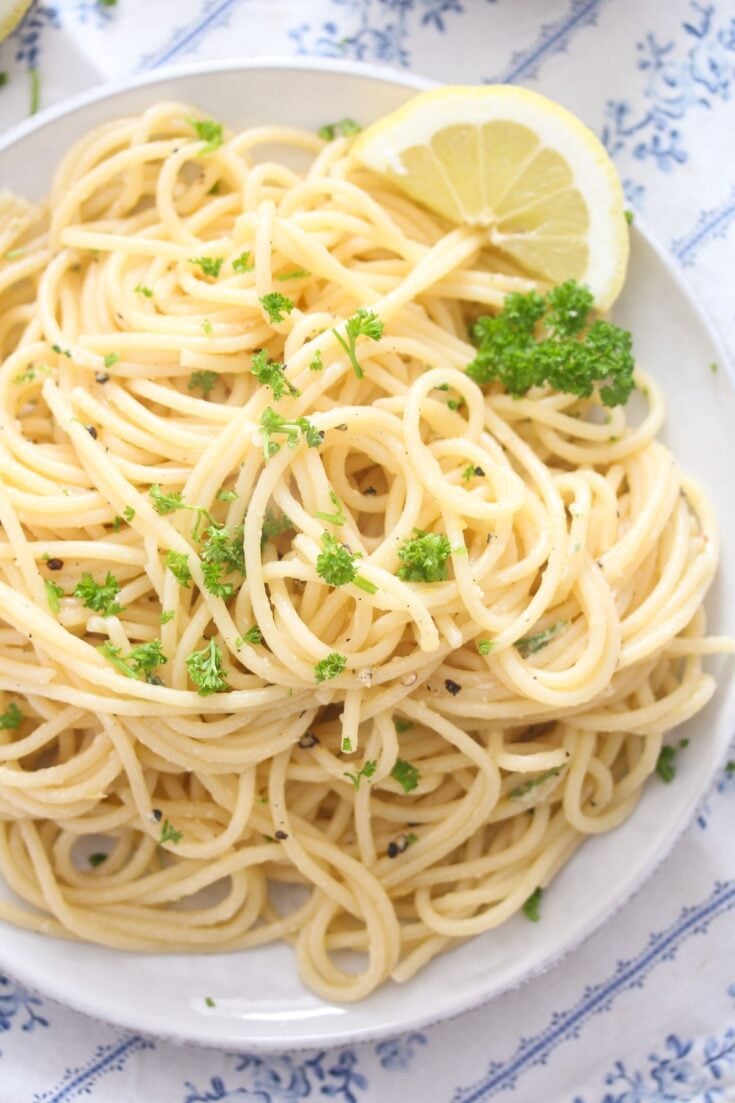 The Best Lemon Pepper Pasta Recipe » thefastrecipe.com