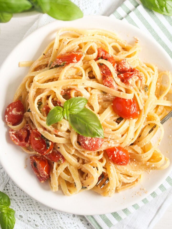 Italian Tomato Sugo Recipe » The Fast Recipe Food Blog