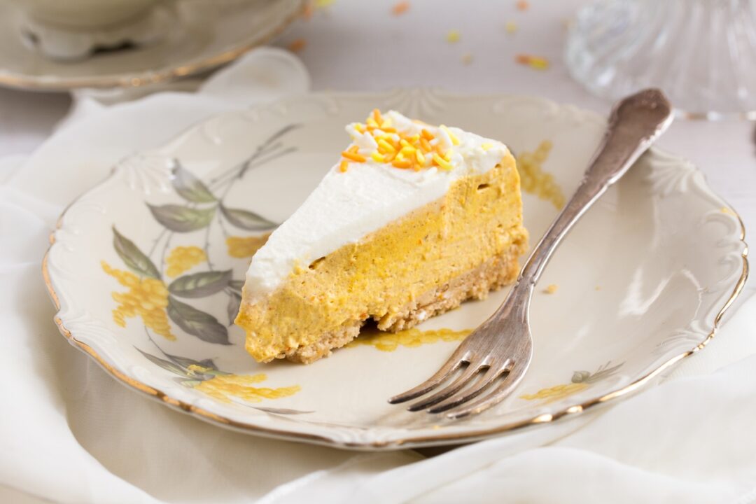 Creamy Philadelphia Pumpkin Cheesecake (No-Bake)
