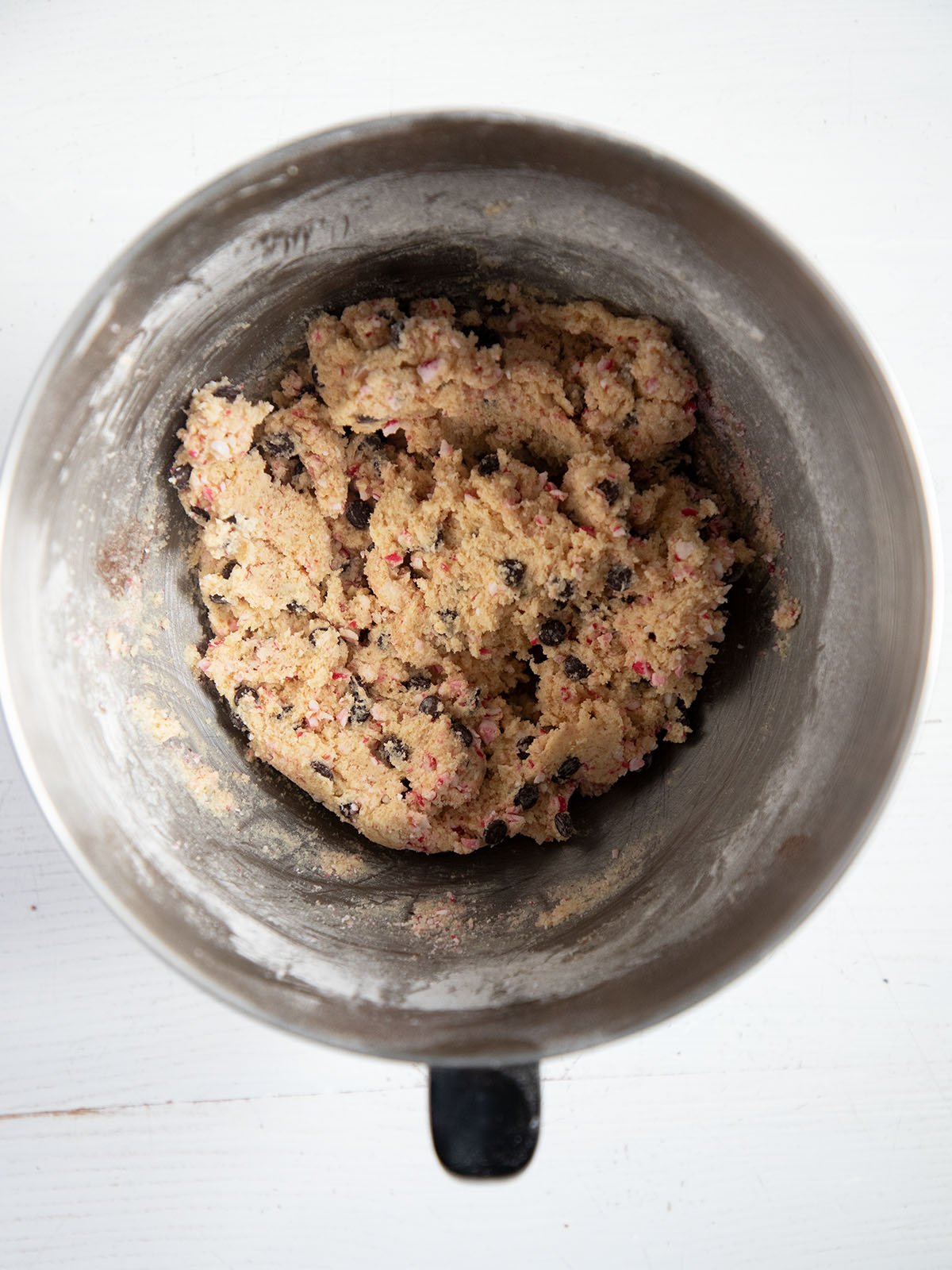 Crushed Candy Cane Chocolate Chip Cookies » The Fast Recipe Food Blog