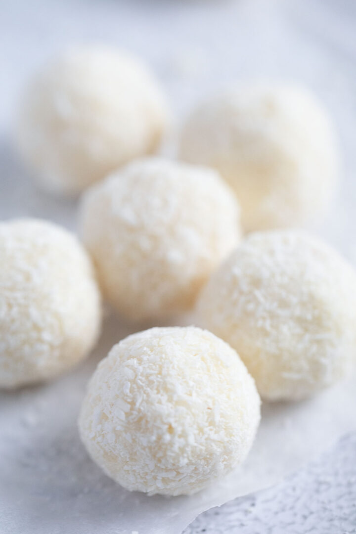 Coconut Balls » The Fast Recipe Food Blog